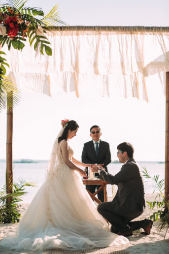Chic Tropical Beach Wedding | Philippines Wedding Blog