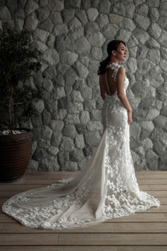 10 Wedding Dress Back Designs | Philippines Wedding Blog