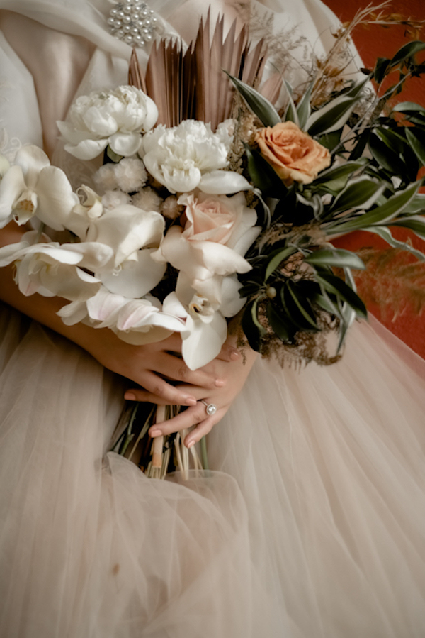 Couple in Chic Filipiniana Attire | Philippines Wedding Blog