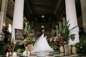 Bohol Wedding Tropical Details | Philippines Wedding Blog